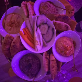 MONA - Updated May 2025 - 95 Photos & 41 Reviews - 1308 Chestnut St ...