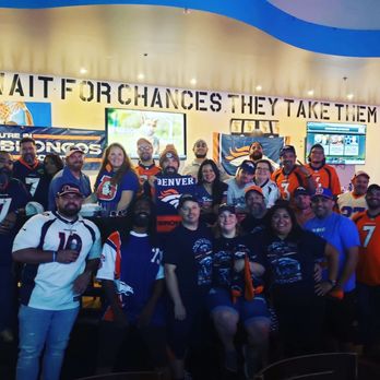 SLACKERS SPORTS BAR NORTHSTAR - Updated December 2025 - 67 Photos & 77 ...