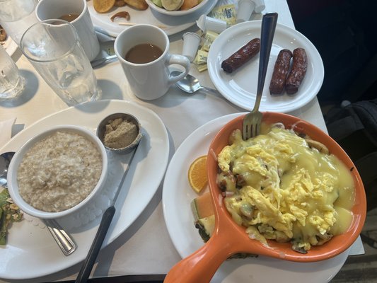 EGGSQUIS SAINTE-FOY - Updated February 2026 - 14 Photos - 1270 ...