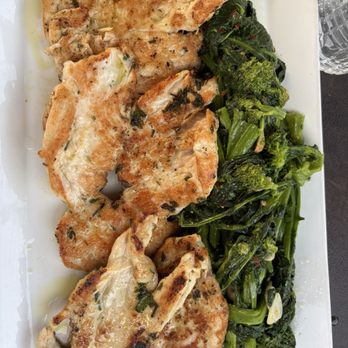 IL GUSTO - Updated January 2026 - 56 Photos & 43 Reviews - 286 Maple ...