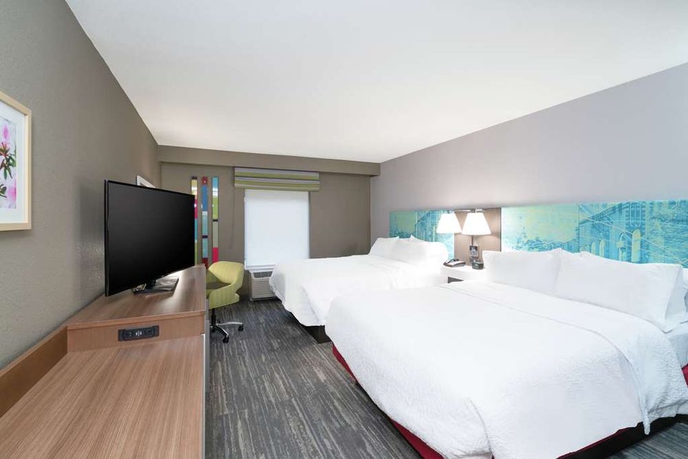 HAMPTON INN WESTON - Updated December 2025 - 109 Photos & 16 Reviews ...