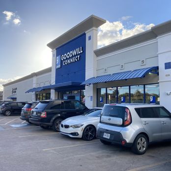 GOODWILL THRIFT STORE & DONATION CENTER- WESTHEIMER RIVER OAKS ...