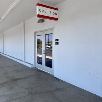 TESLA SERVICE CENTER - Updated October 2025 - 55 Photos & 30 Reviews ...