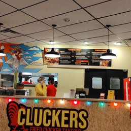 CLUCKERS - Updated April 2025 - 193 Photos & 113 Reviews - 600 S Center ...