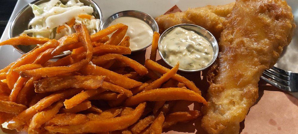 BEERTOWN - Updated August 2025 - 145 Photos & 116 Reviews - 75 King ...