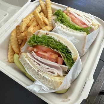 TRIQUEST CAFE - Updated December 2025 - 48 Photos & 88 Reviews - 15375 ...