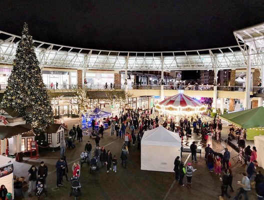 REDMOND TOWN CENTER - 171 Photos & 94 Reviews - 7525 166th Ave NE ...