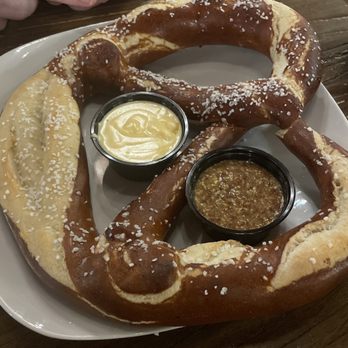 REBEL HILL BREWING COMPANY - BREWERY ON BRIDGE - Updated July 2025 - 51 ...