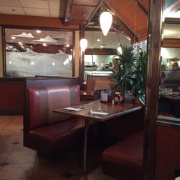 SHORE DINER - Updated October 2025 - 136 Photos & 197 Reviews - 6710 ...