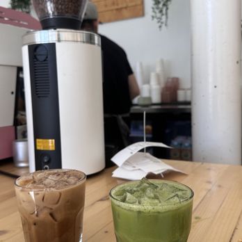 JUNTO COFFEE - Updated August 2025 - 59 Photos & 51 Reviews - 232 Mill ...