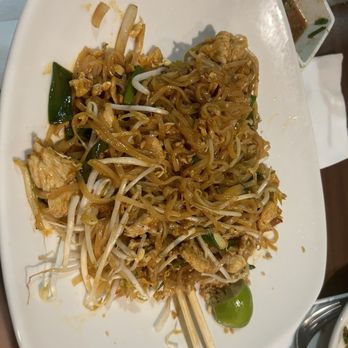 SEA RACHA ASIAN CUISINE AND BAR - Updated January 2025 - 108 Photos ...