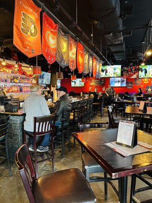 SIDE STREET PUB & GRILL - Updated January 2026 - 27 Photos & 36 Reviews ...