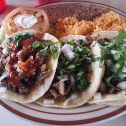 LOS COMPADRES TAQUERIA - 114 Photos & 180 Reviews - 1801 W Algonquin Rd ...