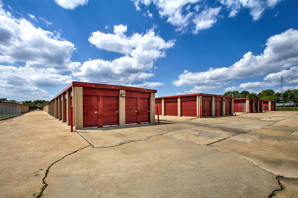 STORAGEMAX - TUPELO - 10 Photos - 106 Parkgate Dr, Tupelo, MS - Yelp