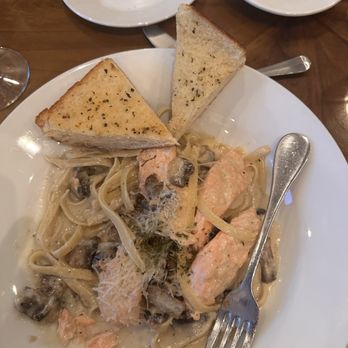 AMORE MIO TRATTORIA - Updated October 2024 - 93 Photos & 78 Reviews - 101 E Abram St, Arlington ...