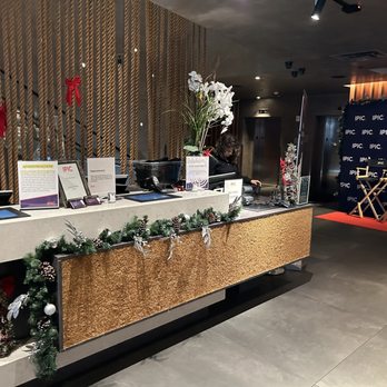 IPIC THEATERS - Updated May 2025 - 310 Photos & 212 Reviews - 25 SE 4th ...