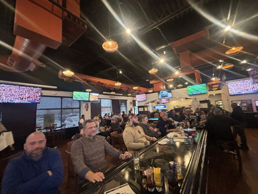 BREWSKI’Z PUB AND GRILL - Updated December 2025 - 13 Photos & 16 ...