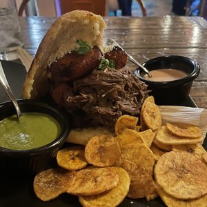 MAÏS AREPAS - 1192 Photos & 753 Reviews - 1200 Carondelet St, New ...