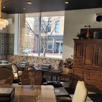 CHEENI - Updated May 2025 - 100 Photos & 40 Reviews - 202 Corcoran St ...