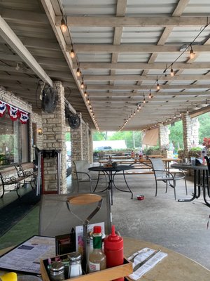 WIMBERLEY CAFE - 325 Photos & 477 Reviews - 101-A Wimberley Sq ...