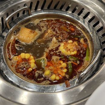HOTPOT ONE - Updated June 2024 - 68 Photos & 28 Reviews - 9 Billings Rd ...