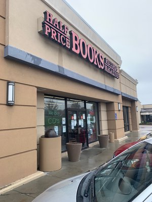 HALF PRICE BOOKS - Updated April 2025 - 38 Photos & 82 Reviews - 12355 ...