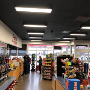 WALMART SUPERCENTER - Updated March 2025 - 15 Photos - 1712 E Ohio St ...