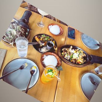 BONIFACIO - Updated July 2024 - 1077 Photos & 485 Reviews - 1577 King ...