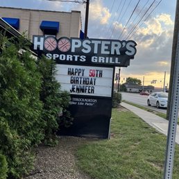 HOOPSTERS SPORTS BAR & GRILL JEFFERSONVILLE - Updated June 2025 - 107 ...