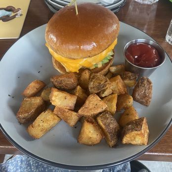 WILD CHILD RESTAURANT & COCKTAIL BAR - Updated September 2024 - 617 ...