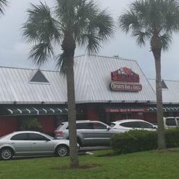 SIDELINES SPORTS BAR & GRILL - Updated October 2025 - 107 Photos & 238 ...