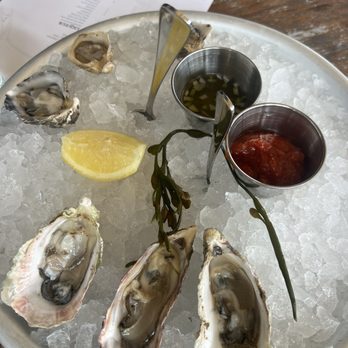 LAKE CHALET SEAFOOD BAR & GRILL - Updated August 2024 - 3411 Photos ...