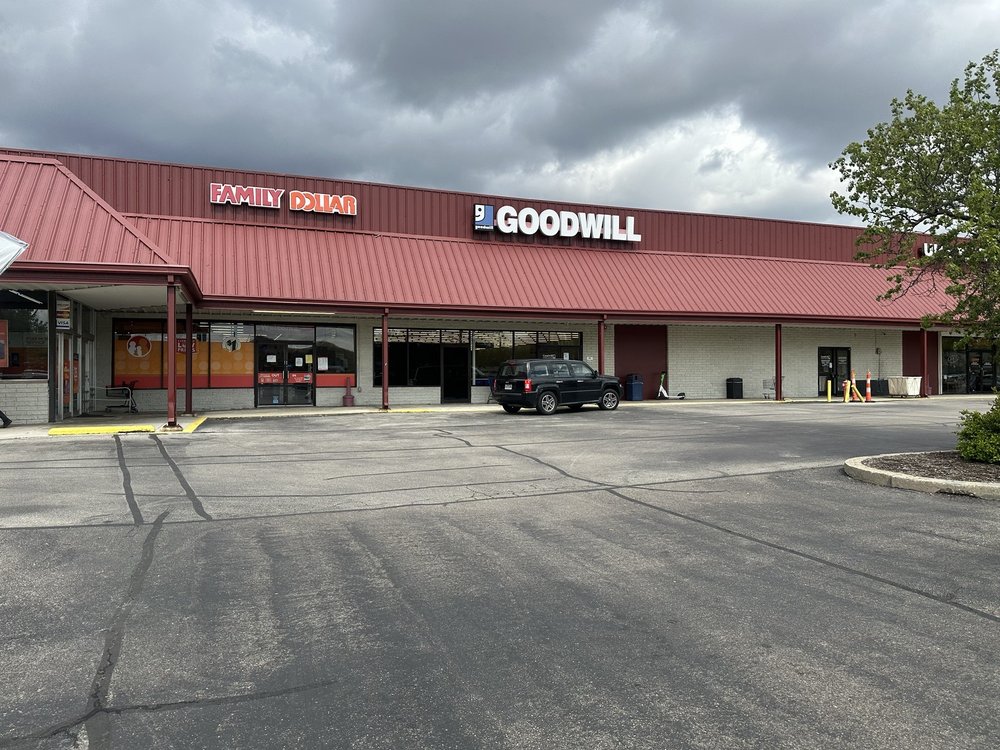 GOODWILL - Updated 05/2025 - 16 Reviews - 15 Donnermeyer Dr, Bellevue ...