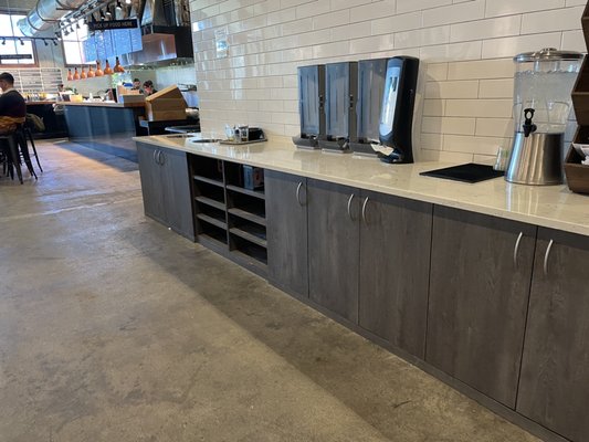 VICTORY BURGER - 14 Photos & 12 Reviews - Burgers - 835 N Post St ...