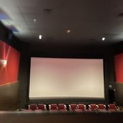 AMC DINE-IN EASTON TOWN CENTER 30 - 149 Photos & 274 Reviews - Cinema ...