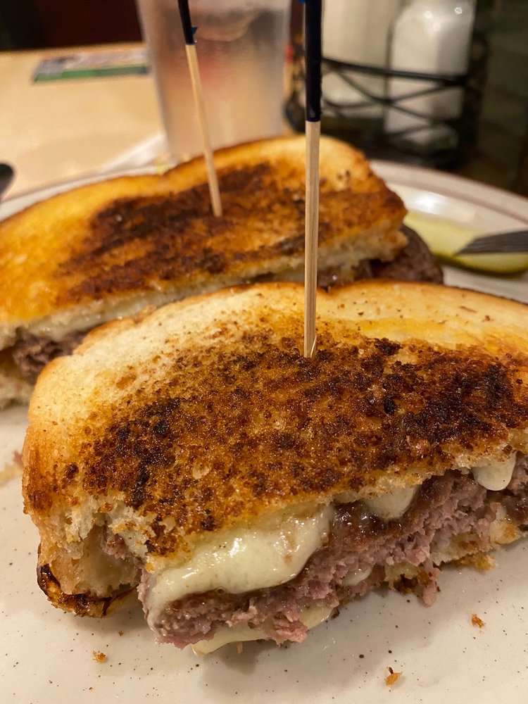 THE ROYAL DINER - Updated November 2024 - 87 Photos & 203 Reviews ...