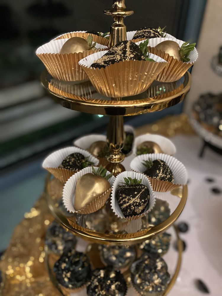 SUGA SWEETS CAKES TREATS & MORE - Updated July 2025 - 13 Photos - 1990 ...