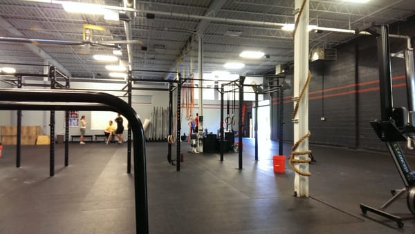 CROSSFIT ST LOUIS PARK - Updated October 2025 - 7319 Lake St W, St ...