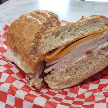 RED ROCK SUBS - Updated July 2025 - 118 Photos & 399 Reviews - 3514 ...