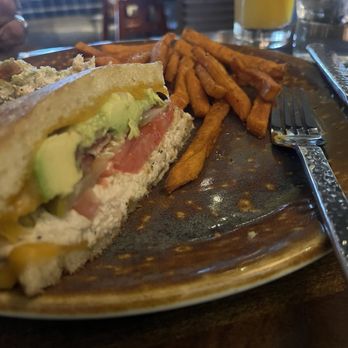 REUNION KITCHEN + DRINK - 460 Photos & 366 Reviews - 2765 Lakeshore Dr ...