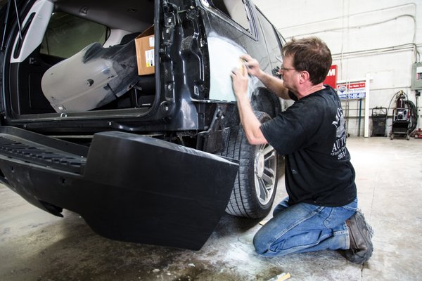 MODERN AUTO BODY - Updated September 2025 - 19 Photos & 22 Reviews ...