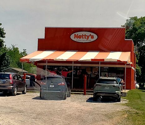 NETTY’S CHILI DOGS - Updated August 2025 - 34 Photos & 66 Reviews ...
