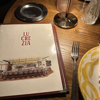 LUCREZIA LA JOLLA - Updated May 2025 - 1074 Photos & 495 Reviews - 4301 ...