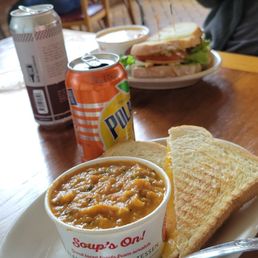 ELEPHANTS DELICATESSEN - 850 Photos & 780 Reviews - Soup - 115 NW 22nd ...