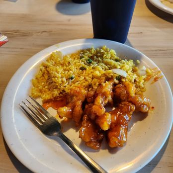 The Best 10 Buffets near Legends Outlets - Kansas City in Kansas City ...