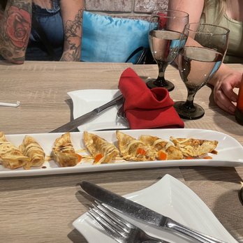 GOLDEN TRIANGLE CUISINE - Updated May 2024 - 597 Photos & 400 Reviews ...