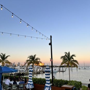 REGATTA GROVE - Updated November 2024 - 294 Photos & 158 Reviews - 3415 ...