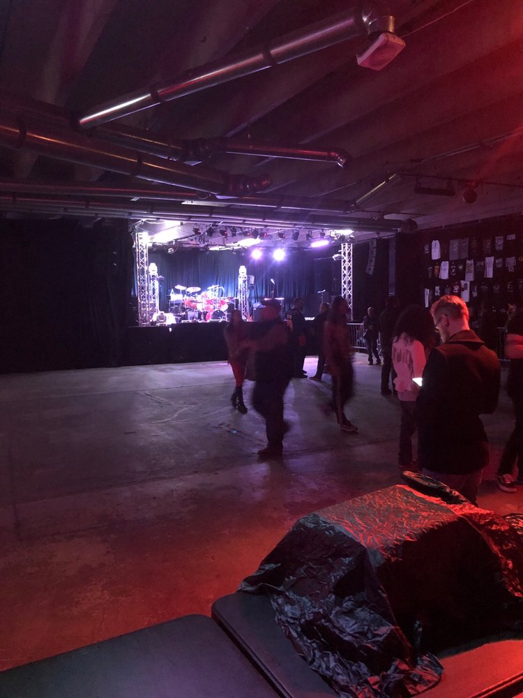 SUNSHINE STUDIOS LIVE - 10 Photos & 16 Reviews - 3970 Clearview Frontage Rd, Colorado Springs ...