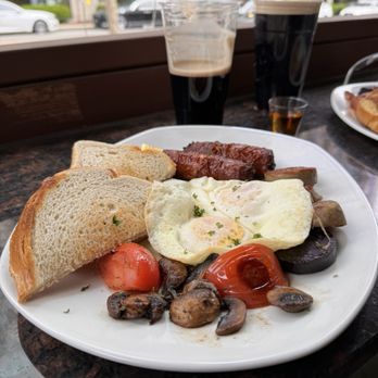 FADÓ IRISH PUB - Updated September 2025 - 404 Photos & 560 Reviews ...