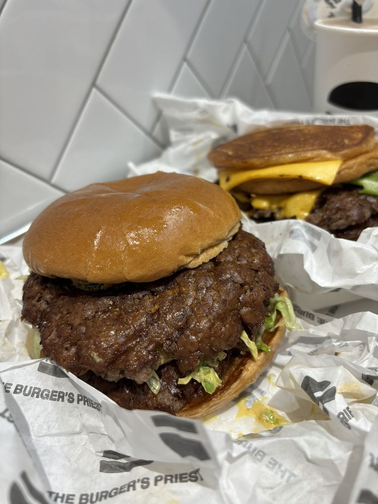 THE BURGER’S PRIEST - Updated July 2024 - 1922 Queen Street E, Toronto ...